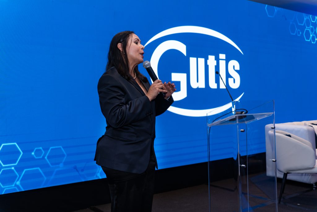 Expertos analizaron futuro de la salud en la región en foro organizado por Gutis - Laboratorio Gutis